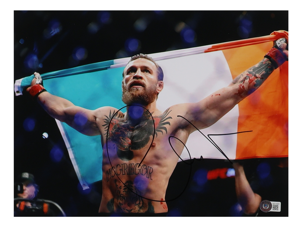 Conor McGregor Signed UFC 11x14 Photo (Beckett) | Pristine Auction