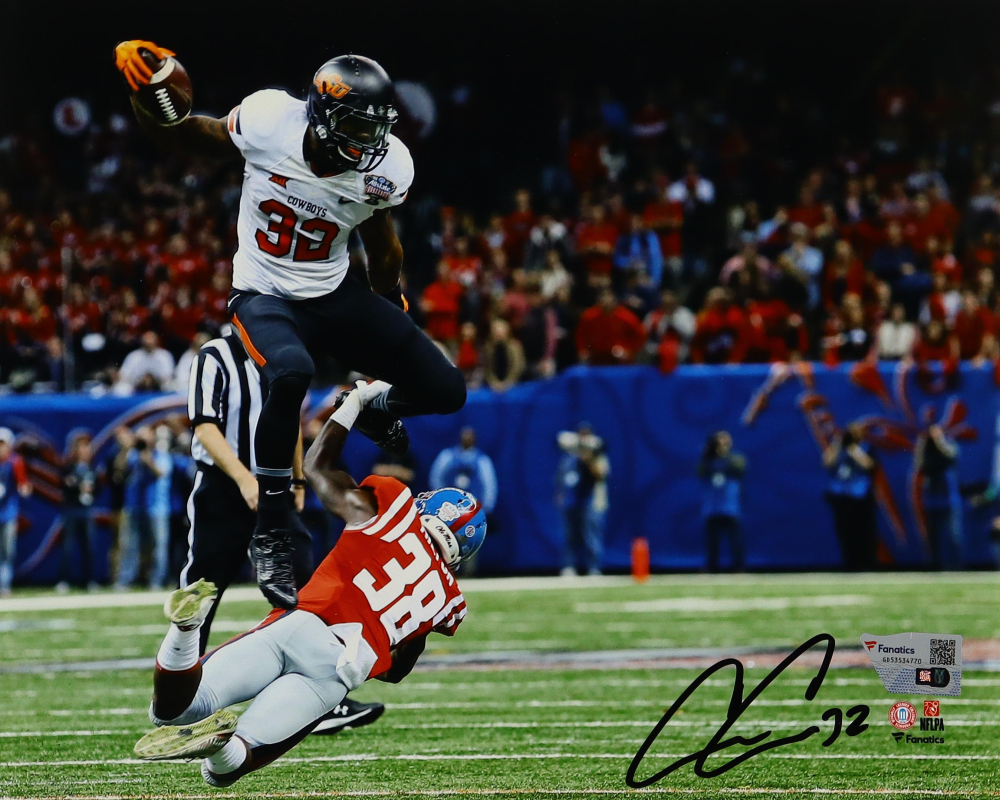 Chris Carson Signed 8x10 Photo (Fanatics) | Pristine Auction