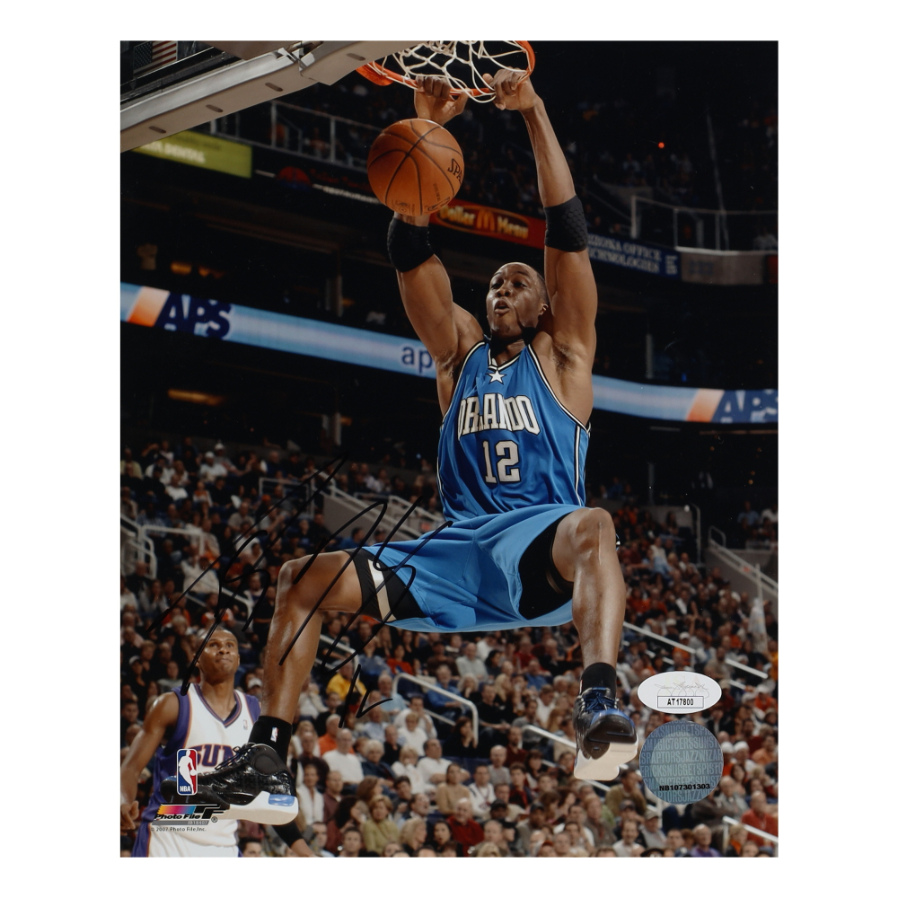 Dwight Howard Signed Magic 8x10 Photo (JSA) | Pristine Auction