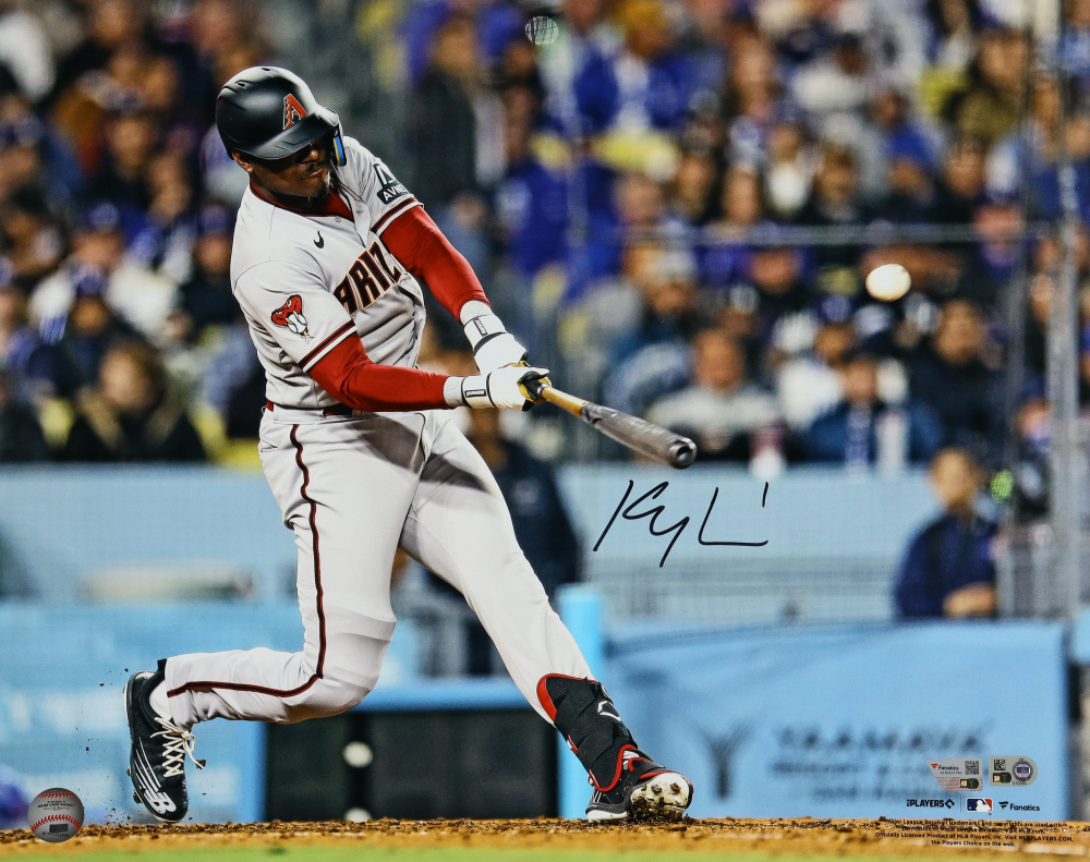 Kyle Lewis Signed 8x10 Photo (Fanatics) | Pristine Auction