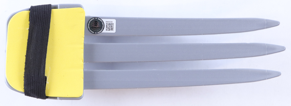 Hugh Jackman Signed "Wolverine" Plastic Replica Claws (Beckett ...