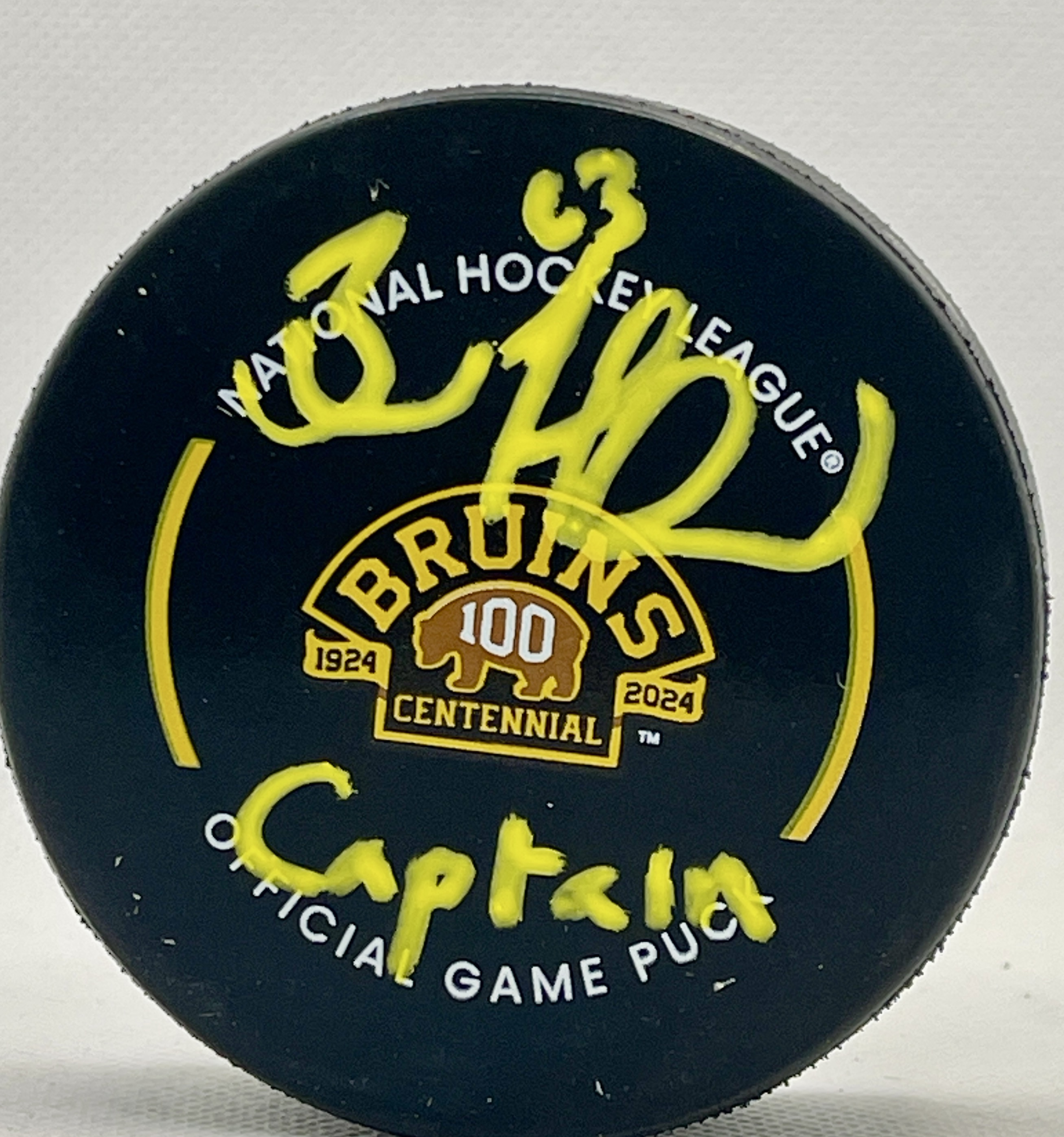 YSMS - Boston Bruins Pucks Mystery Box Series | Pristine Auction