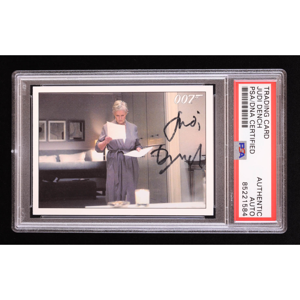 Judi Dench Signed 2015 Rittenhouse James Bond Archives #41 Quantum of ...