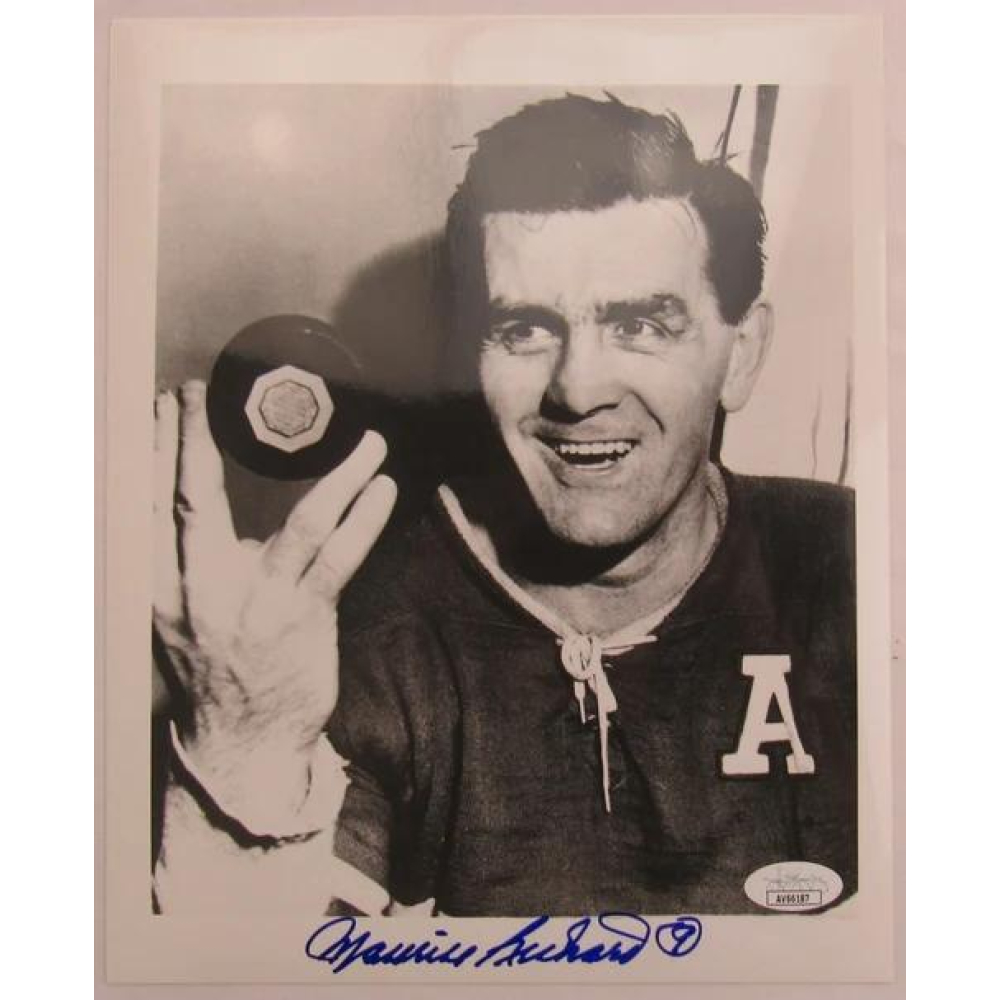 Maurice Richard Signed Canadiens 8x10 Photo (JSA) | Pristine Auction