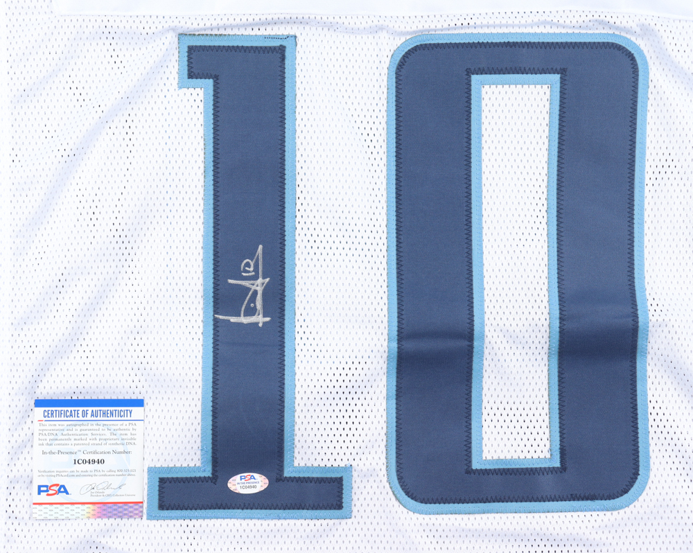 Vince Young Signed Jersey (PSA) | Pristine Auction