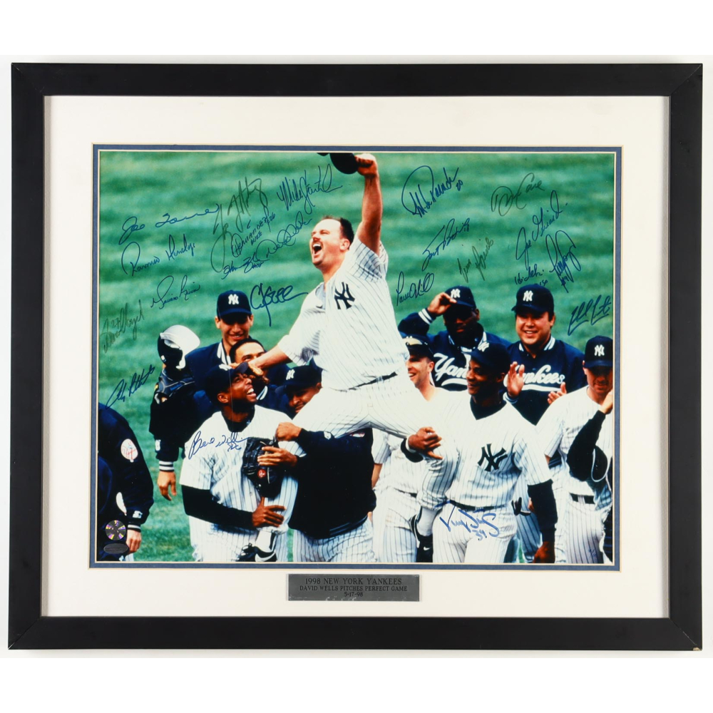 1998 New York Yankees Custom Framed Photo Display Team-Signed by (22 ...