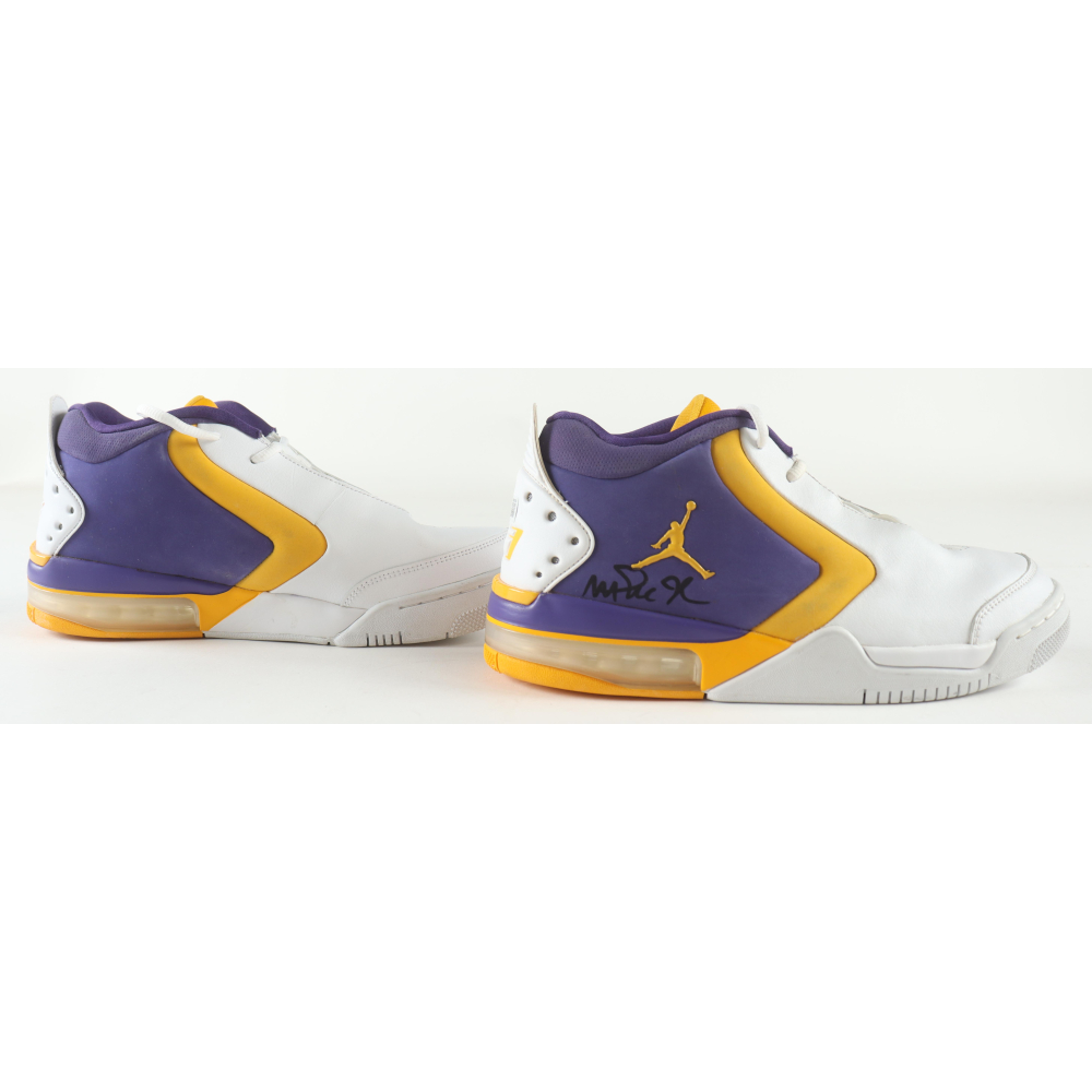 Magic Johnson Signed Pair of Air Jordan Basketball Shoes (Beckett ...