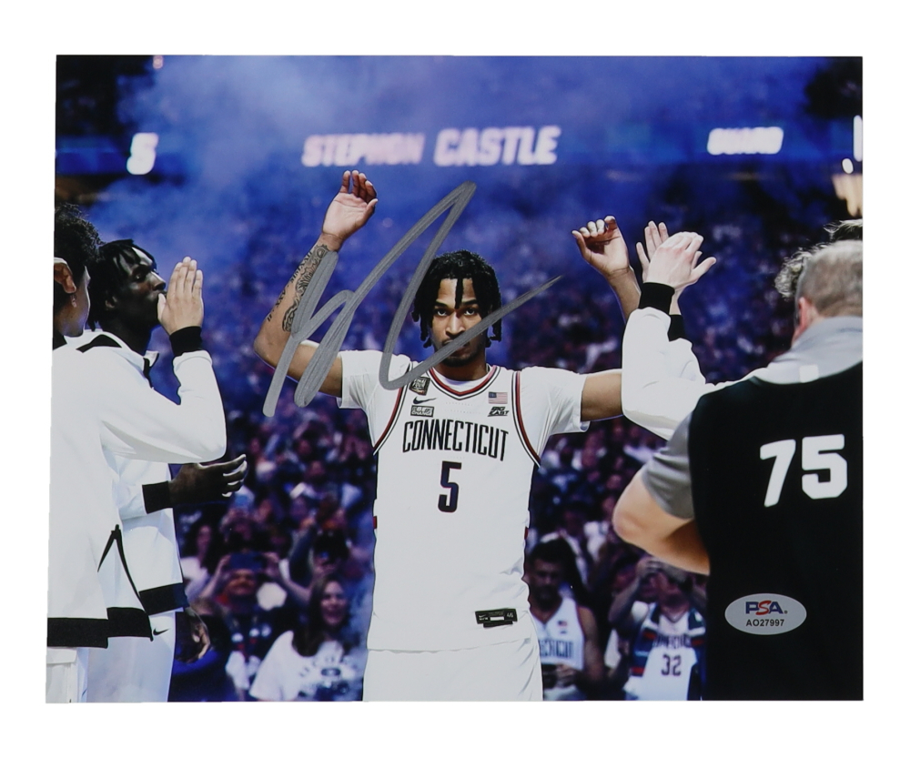 Stephon Castle Signed UConn Huskies 8x10 Photo (PSA) | Pristine Auction