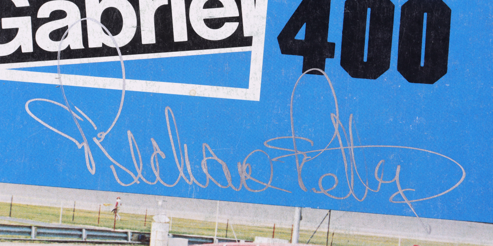 Richard Petty Signed Original Vintage 1982 Michigan Program Owned by ...