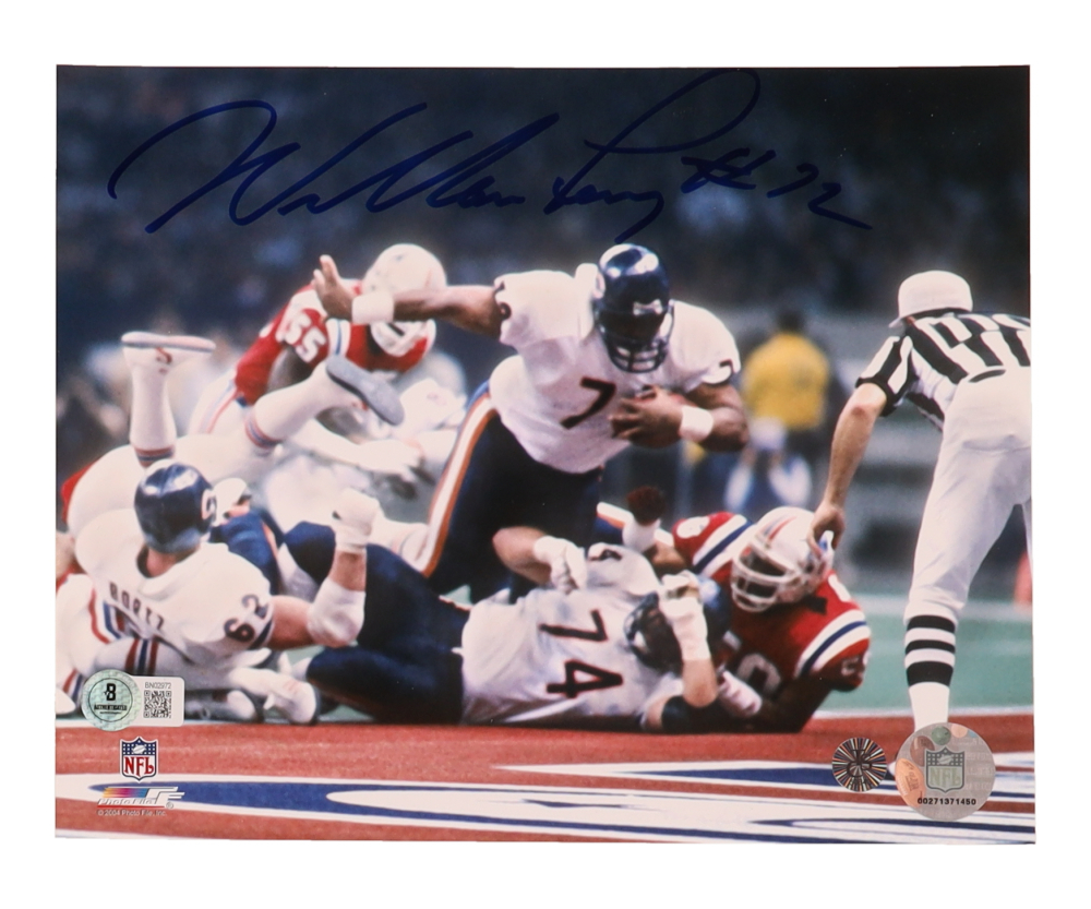 William Perry Signed Bears 8x10 Photo (Beckett) | Pristine Auction