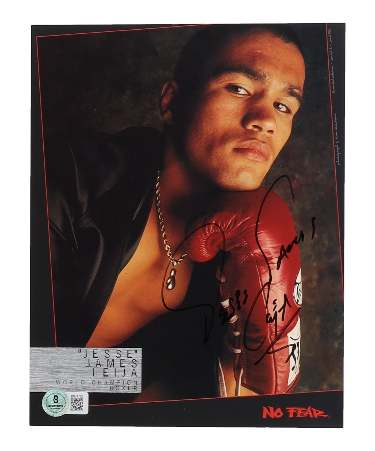 Jesse James Leija Signed 7x9 Photo (Beckett) | Pristine Auction