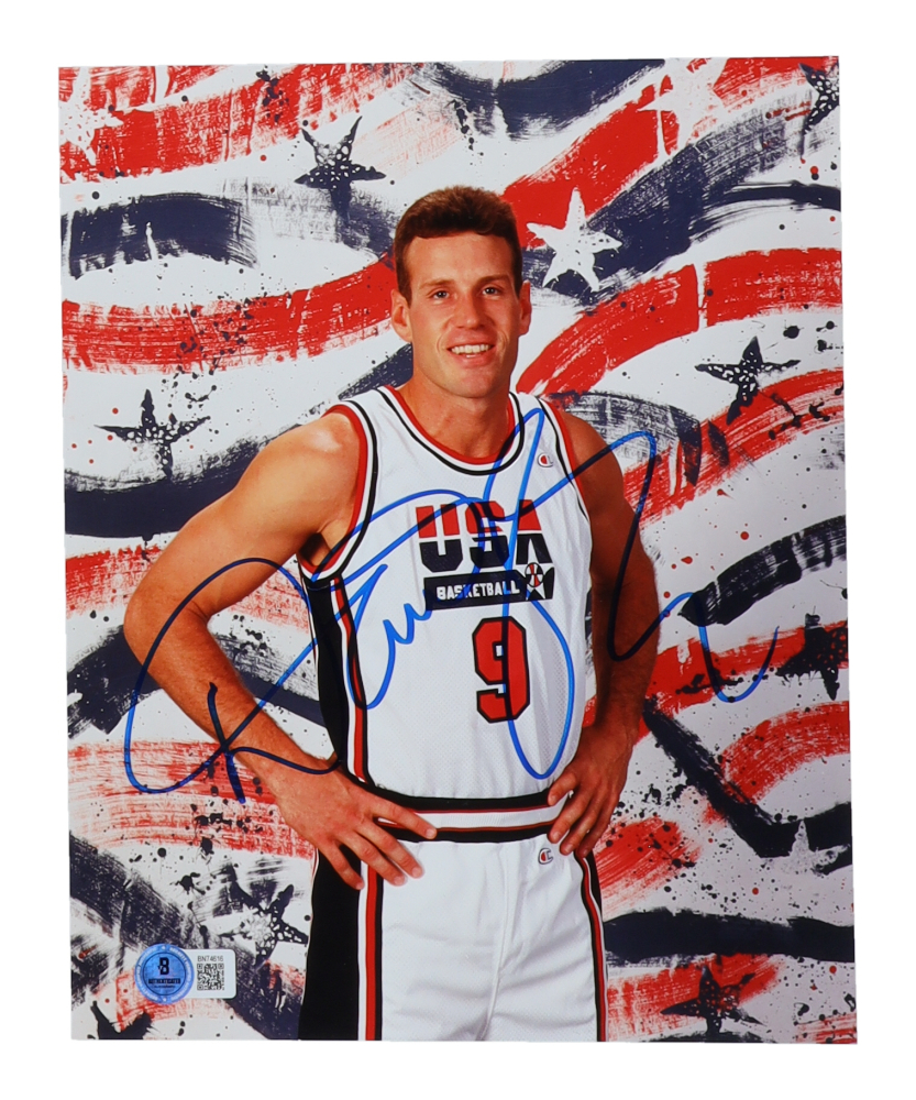 Dan Majerle Signed Team USA 8x10 Photo (Beckett) | Pristine Auction