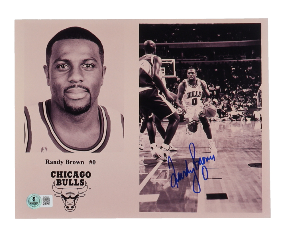 Randy Brown Signed Bulls 8x10 Photo (Beckett) | Pristine Auction
