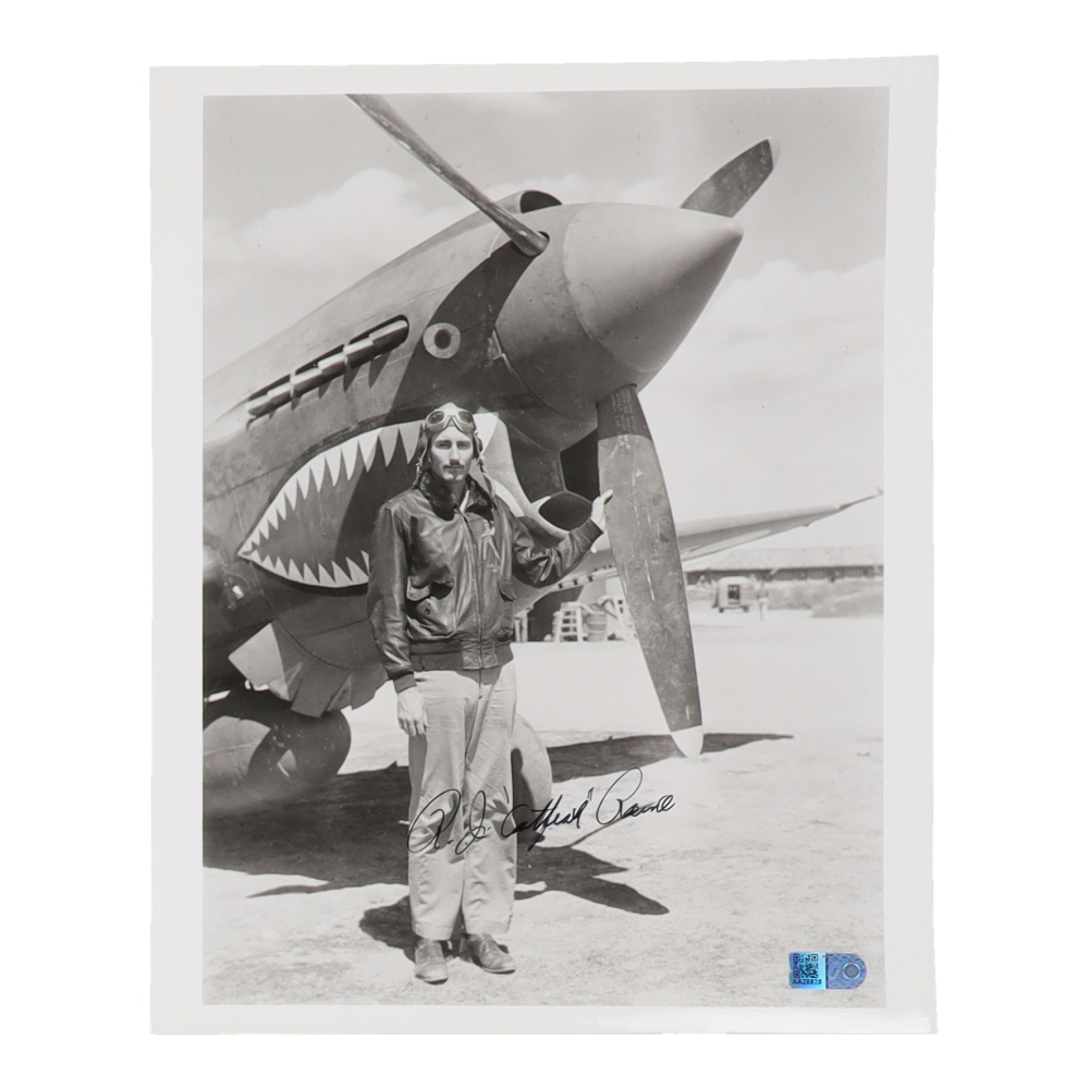 Robert "Catfish" Raine Signed WWII 8x10 Photo (AIV) | Pristine Auction