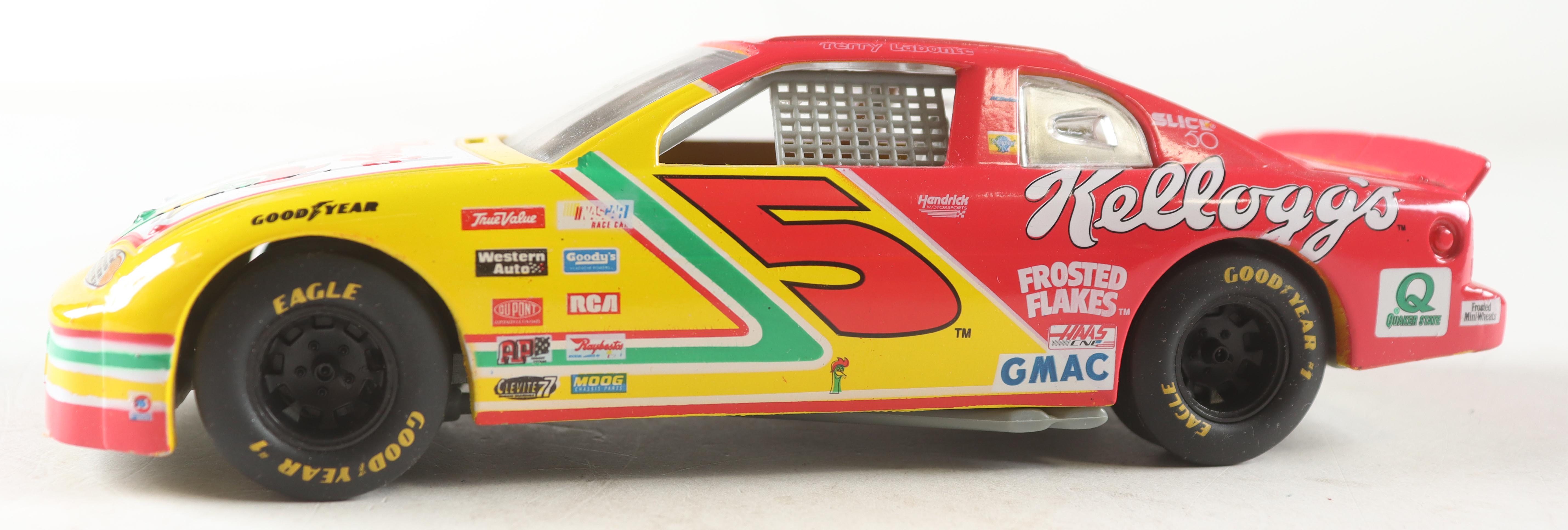Terry Labonte #5 Kellog's Corn Flakes - 1997 Monte Carlo 1:24 Scale ...