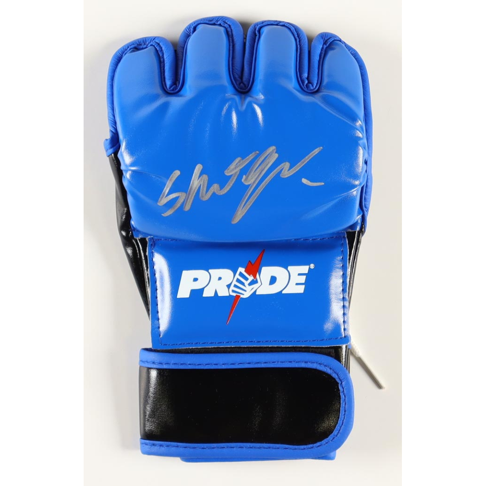 Maurício Rua "Shogun" Signed Pride FC Boxing Glove (Beckett) | Pristine ...
