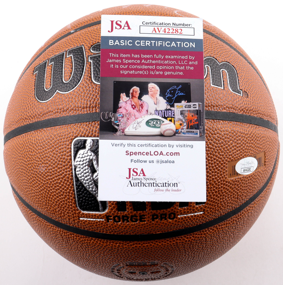 Bill Walton Signed NBA Basketball Inscribed "Hall Of Fame '93" (JSA) | Pristine Auction