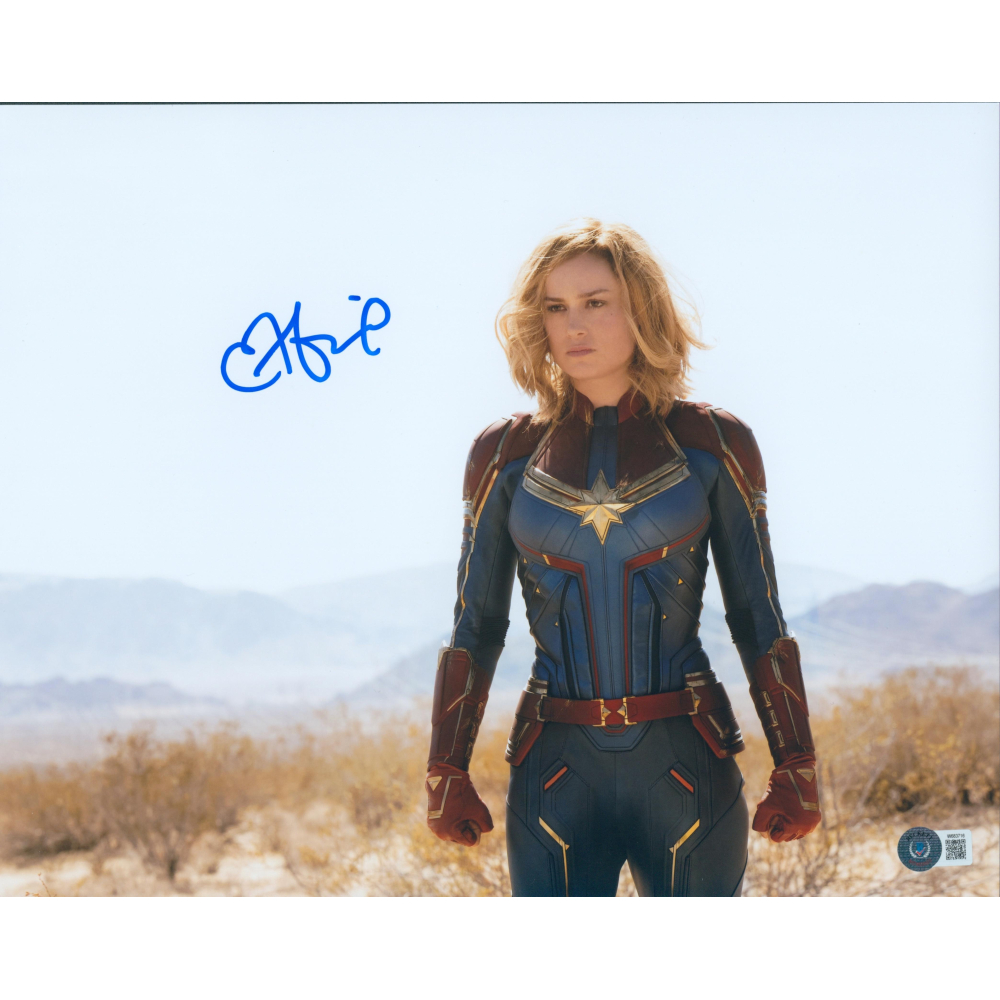 Brie Larson Signed "Captain Marvel" 11x14 Photo (Beckett) | Pristine ...