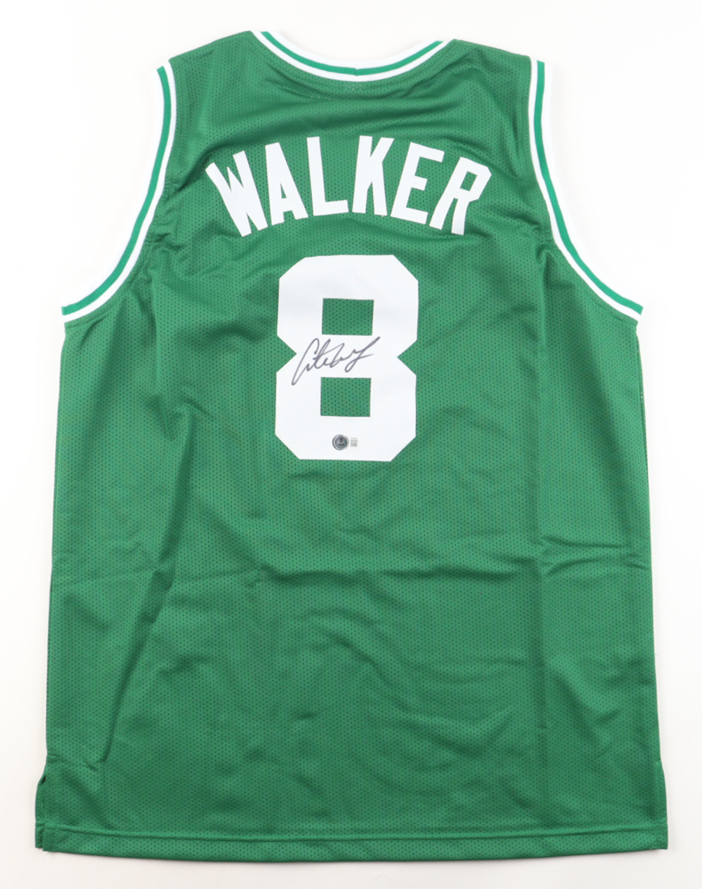 Antoine Walker Signed Jersey (Beckett) | Pristine Auction