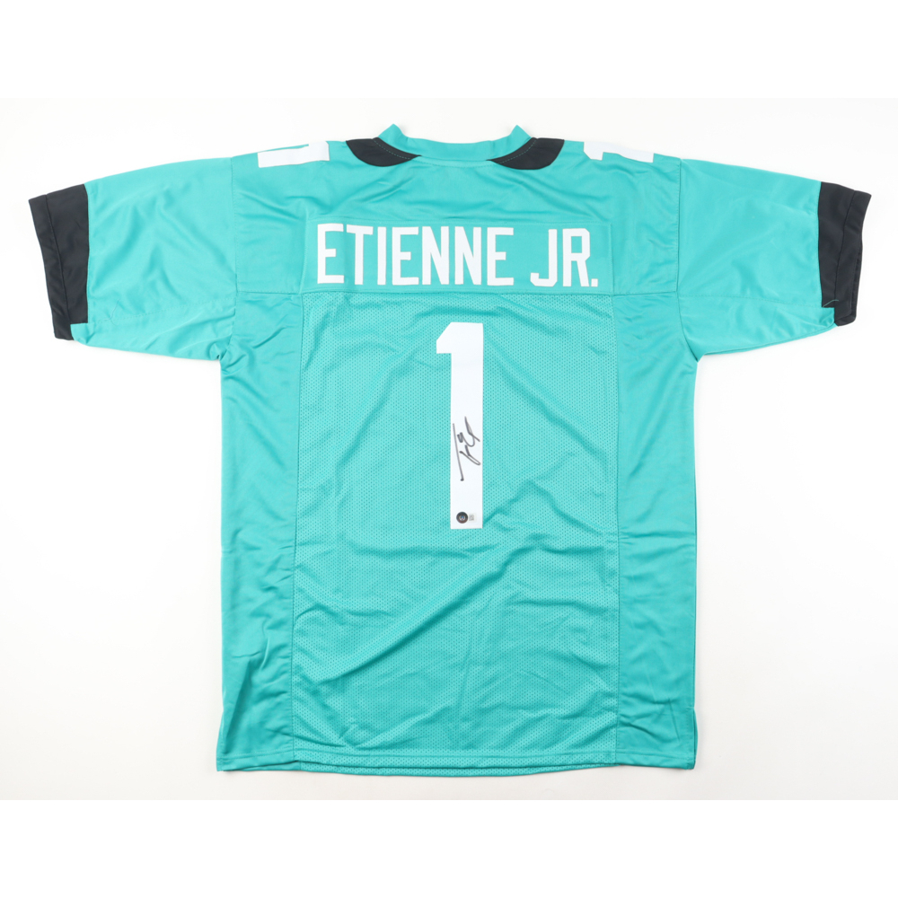 Travis Etienne Jr. Signed Jersey (Beckett) | Pristine Auction