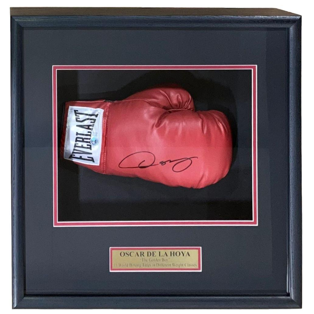 Oscar De La Hoya Signed Everlast Boxing Glove Shadowbox Display ...
