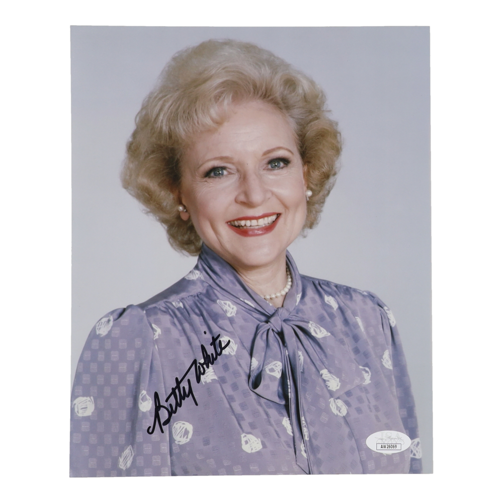 Betty White Signed 8x10 Photo (JSA) | Pristine Auction