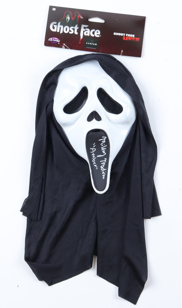 Mikey Madison Signed "Scream" Ghostface Mask Inscribed "Amber" (Beckett ...