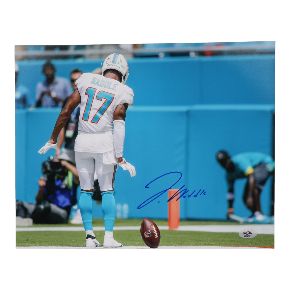 Jaylen Waddle Signed Dolphins 11x14 Photo (PSA) | Pristine Auction