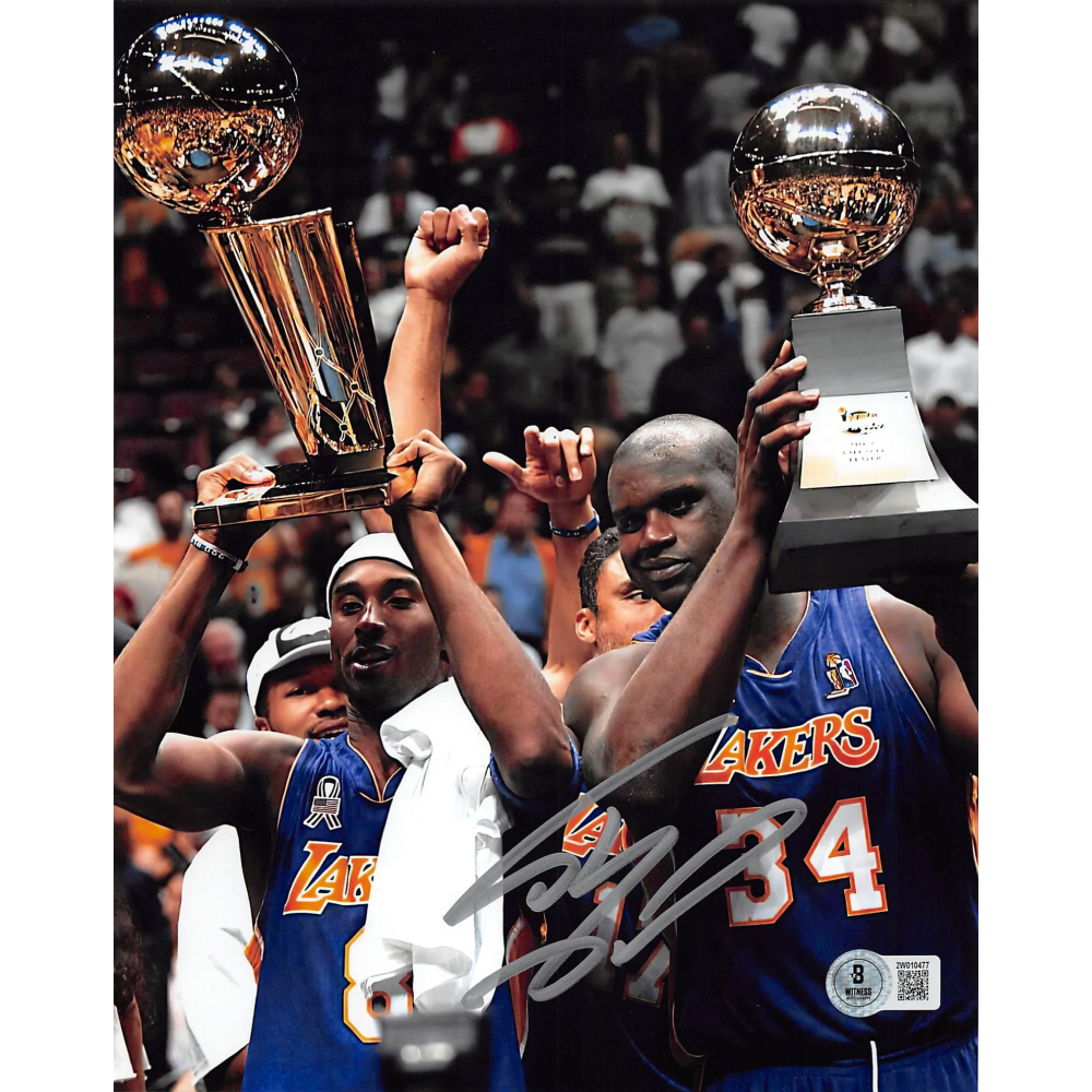 Shaquille O'Neal Signed Lakers 8x10 Photo (Beckett) | Pristine Auction