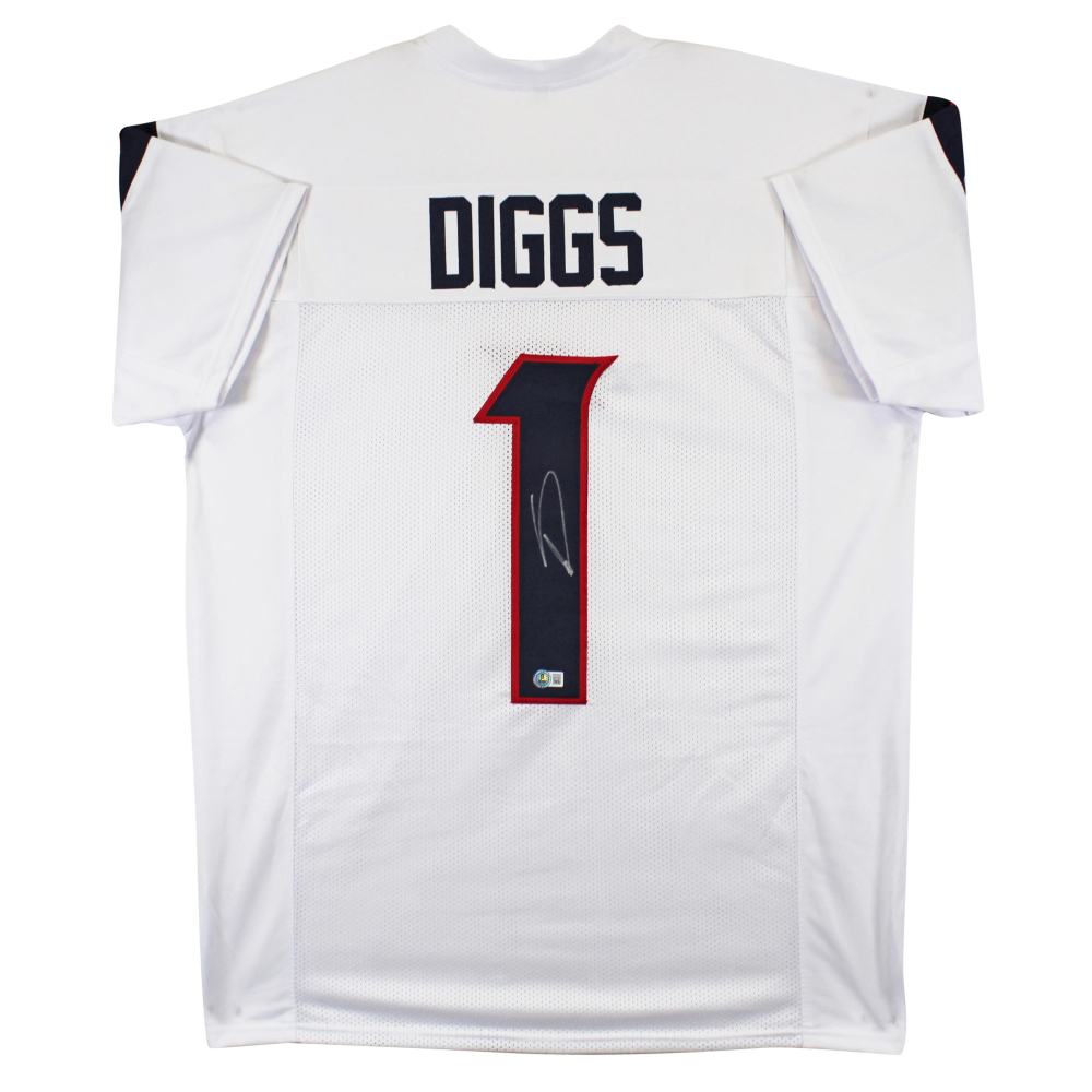 Stefon Diggs Signed Jersey (Beckett) | Pristine Auction