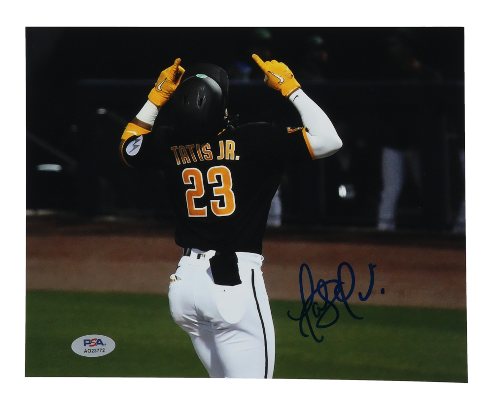 Fernando Tatis Jr. Signed Padres 8x10 Photo (PSA) | Pristine Auction