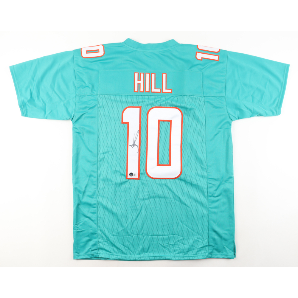 Tyreek Hill Signed Jersey (Beckett) | Pristine Auction