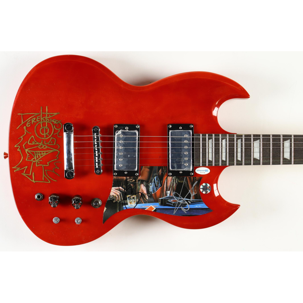 Derek Riggs, Nicko McBrain & Adrian Smith Signed 39" Electric Guitar ...