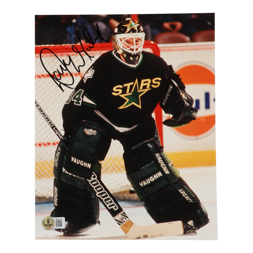 Darcy Wakaluk Signed Stars 8x10 Photo (Beckett) | Pristine Auction
