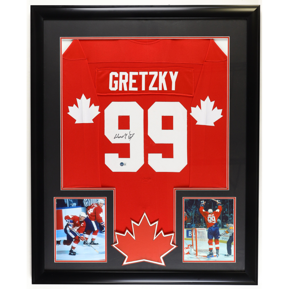Wayne Gretzky Signed Team Canada Custom Framed Jersey Display (Beckett ...