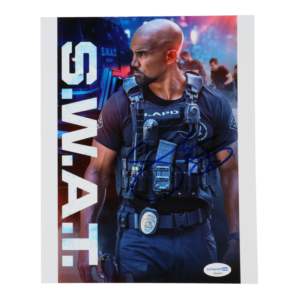 Shemar Moore Signed "S.W.A.T." 8x10 Photo (ACOA) | Pristine Auction