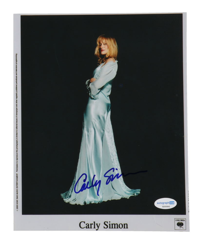 Carly Simon Signed 8x10 Photo (AutographCOA) | Pristine Auction