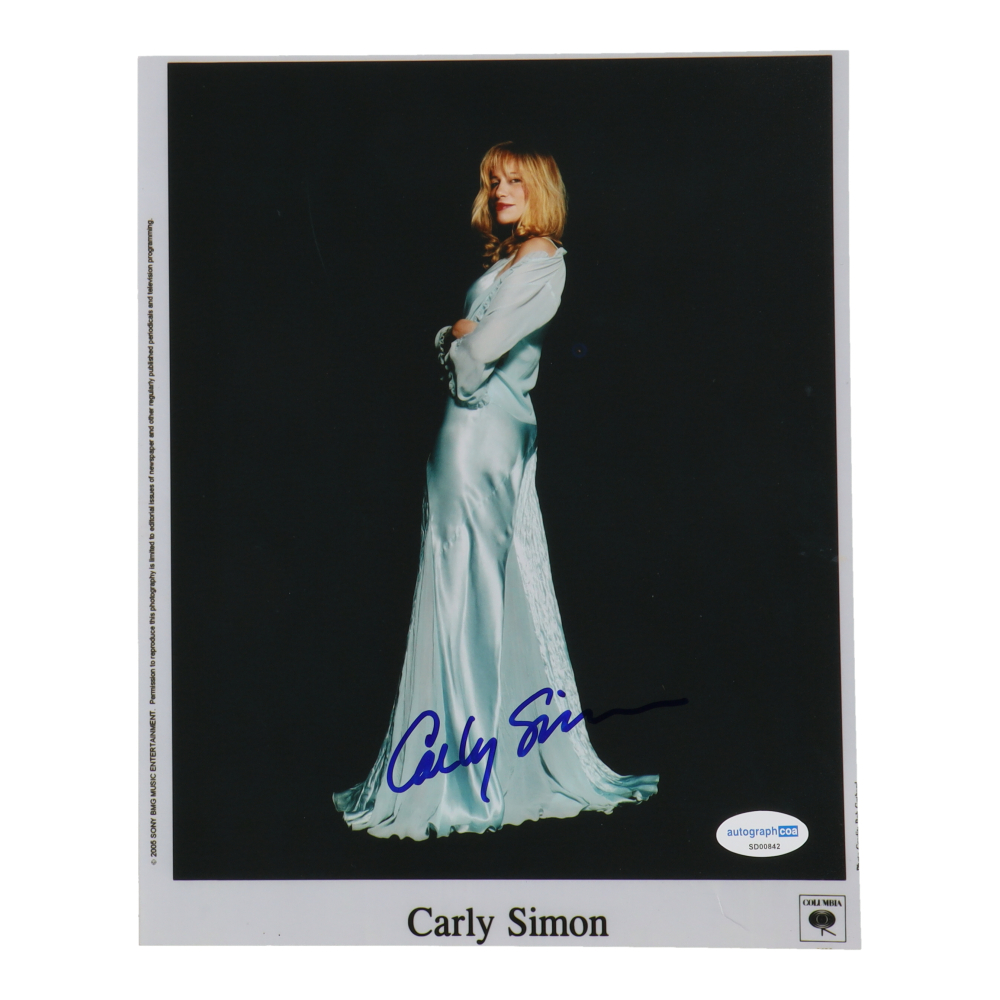 Carly Simon Signed 8x10 Photo (AutographCOA) | Pristine Auction