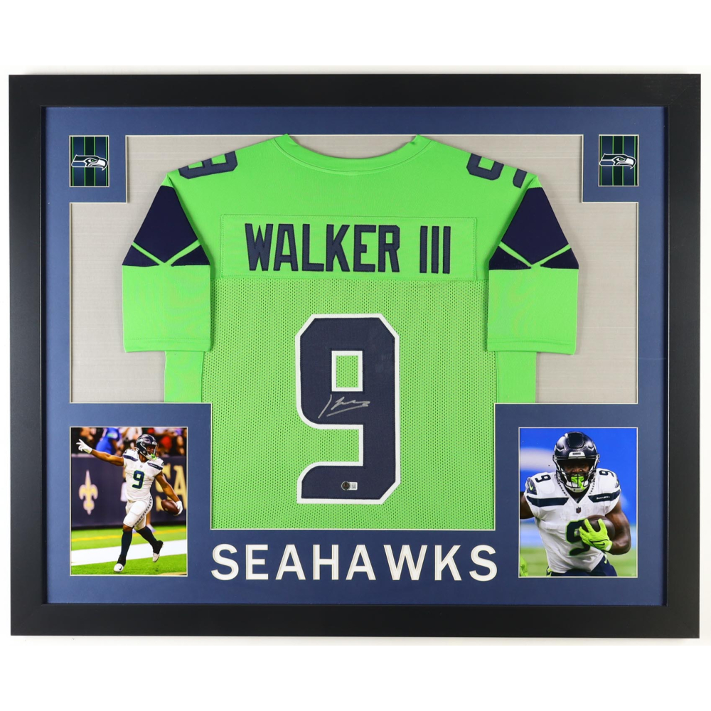 Kenneth Walker III Signed Custom Framed Jersey Display (Beckett ...