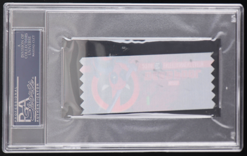 Rob Liefeld Signed 2018 Entertainment Earth "Deadpool" Cloth Pass (PSA ...