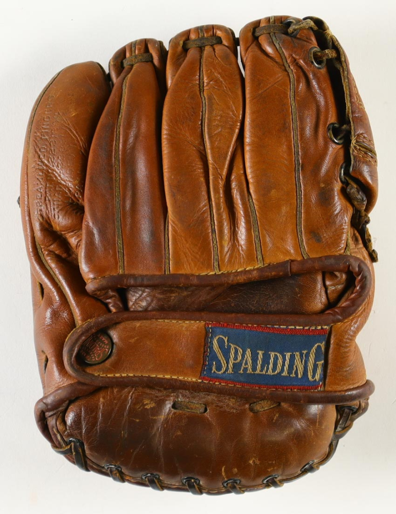 Spalding Vintage Model Baseball Glove | Pristine Auction