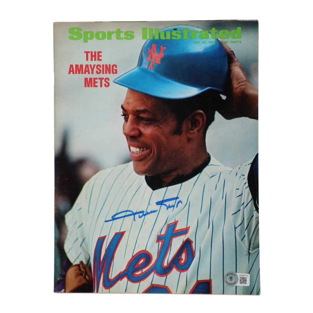 Willie Mays Signed 1972 "Sports Illustrated" Magazine (Beckett ...