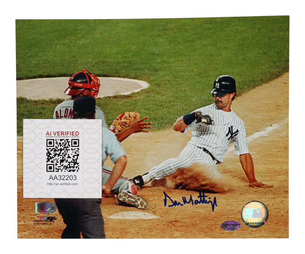 Don Mattingly Signed Yankees 8x10 Photo (AIV) | Pristine Auction