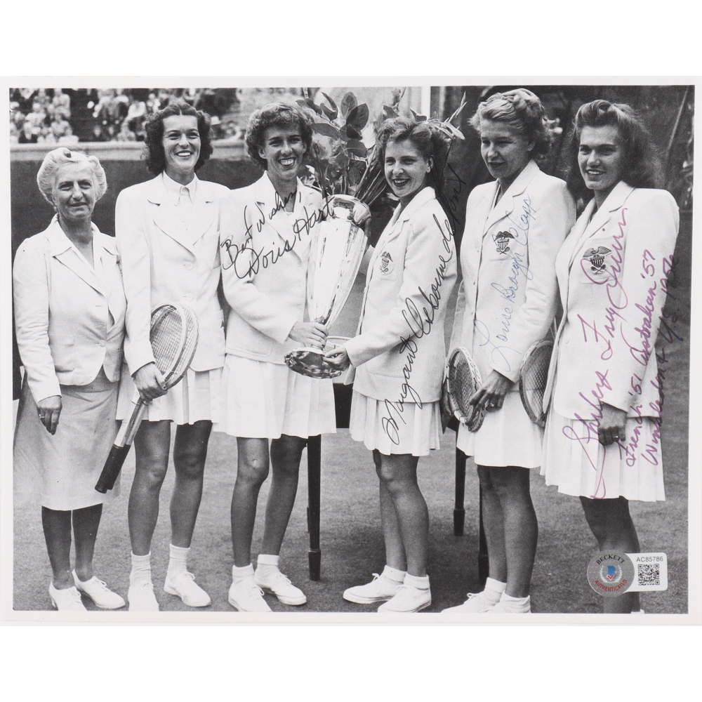 Women's Tennis Legends 7x9 Photo Signed by (4) with Doris Hart ...