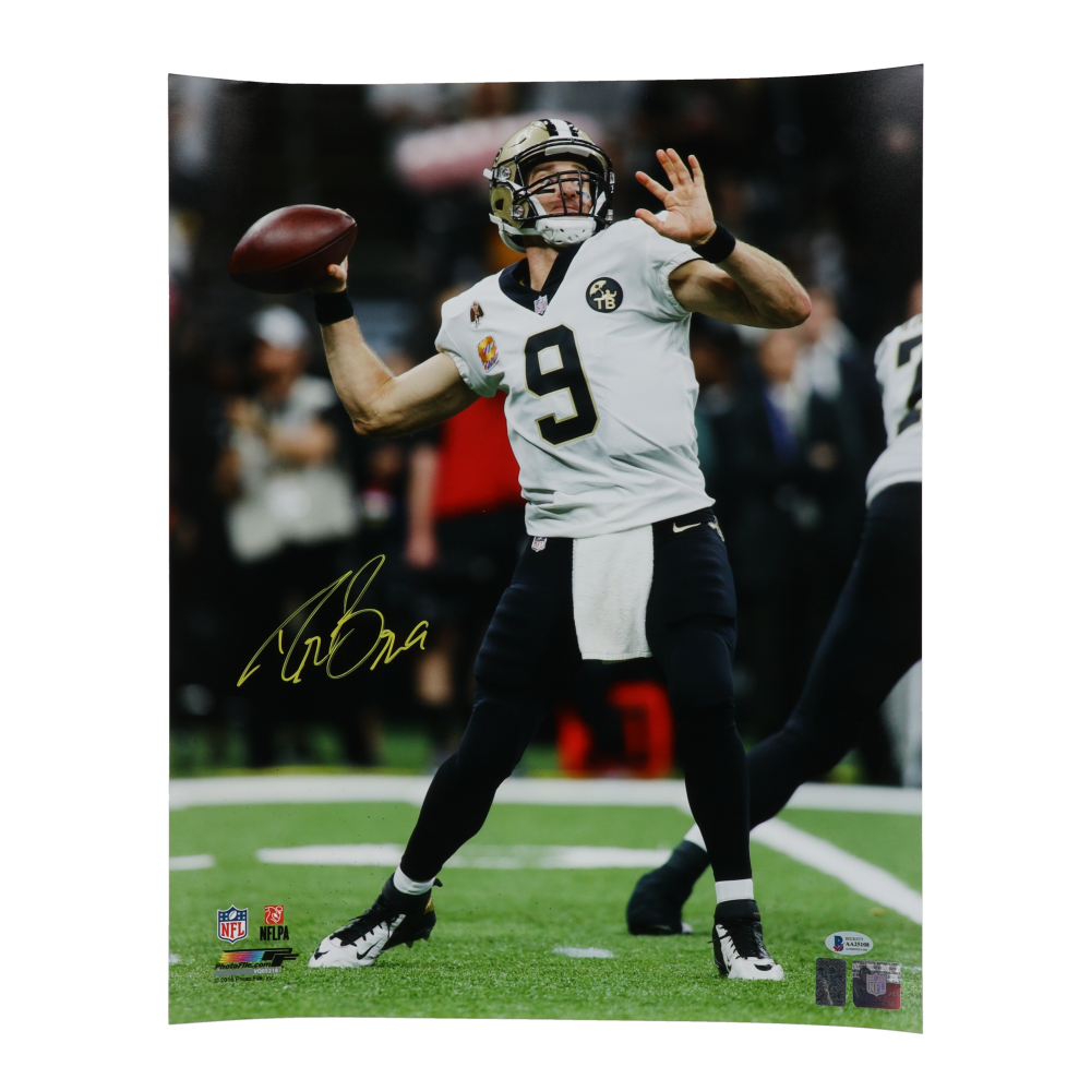 Drew Brees Signed Saints 16x20 Photo (Beckett) | Pristine Auction