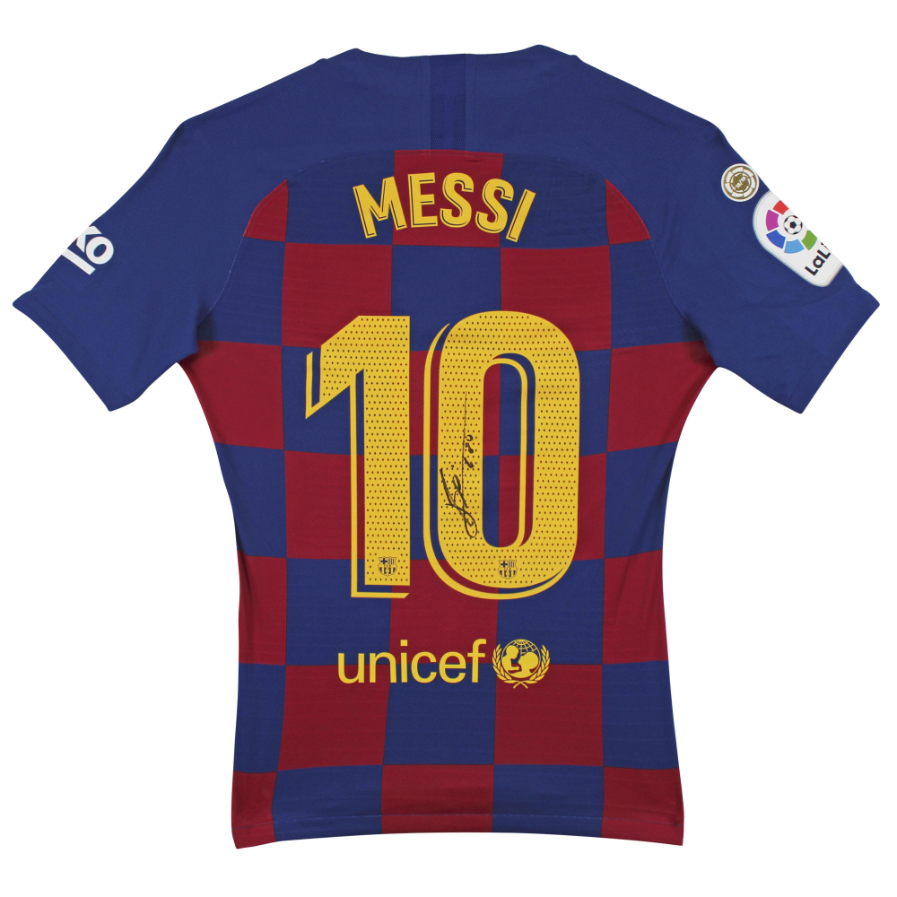 Lionel Messi Signed Barcelona Nike Jersey (Beckett) | Pristine Auction