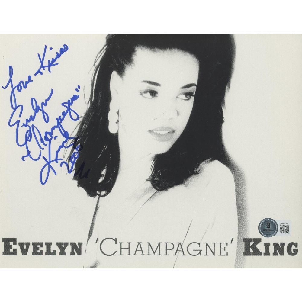 Evelyn "Champagne" King Signed 8x10 Photo Inscribed "Love" (Beckett) | Pristine Auction
