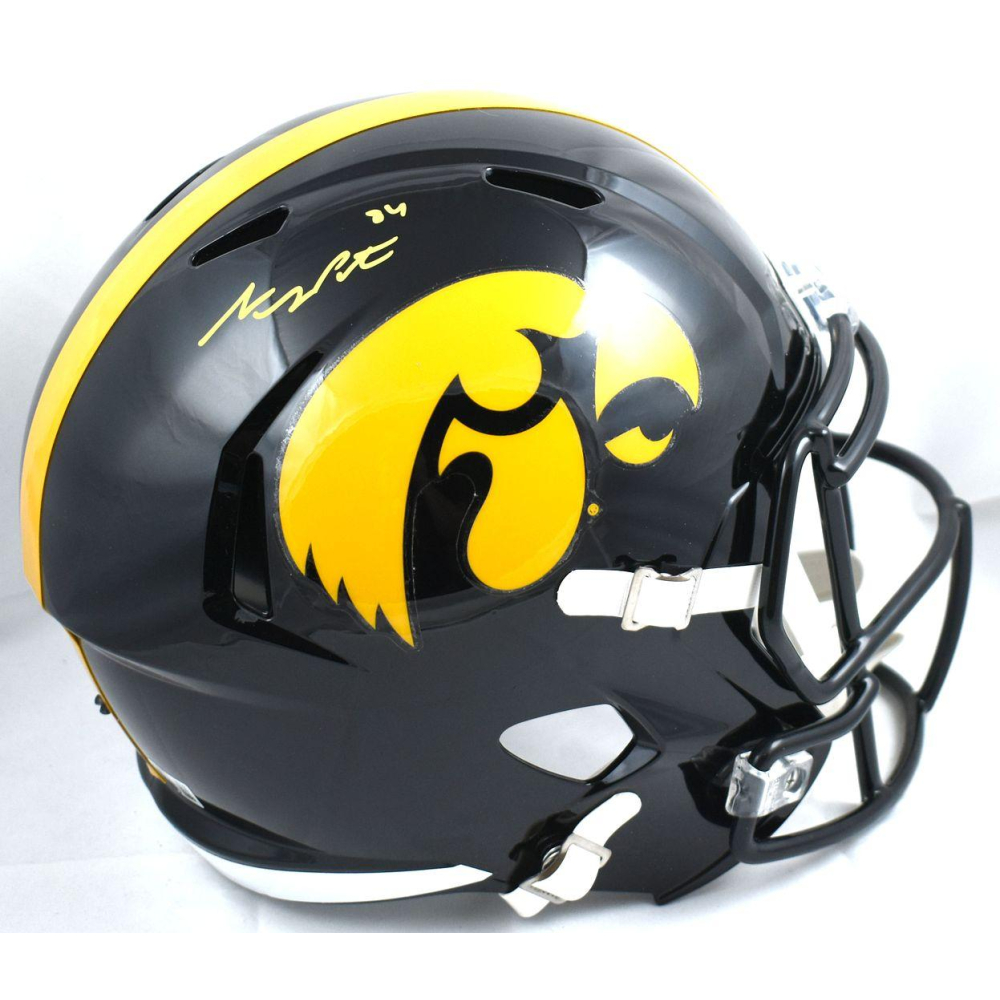 Sam LaPorta Signed Iowa Hawkeyes Full-Size Speed Helmet (Beckett ...
