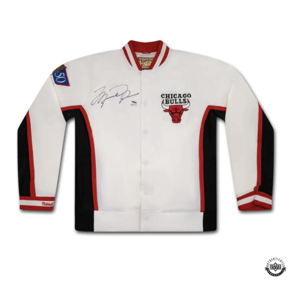Michael Jordan Signed LE Bulls 1996-97 Authentic Warm-Up Jacket UDA ...