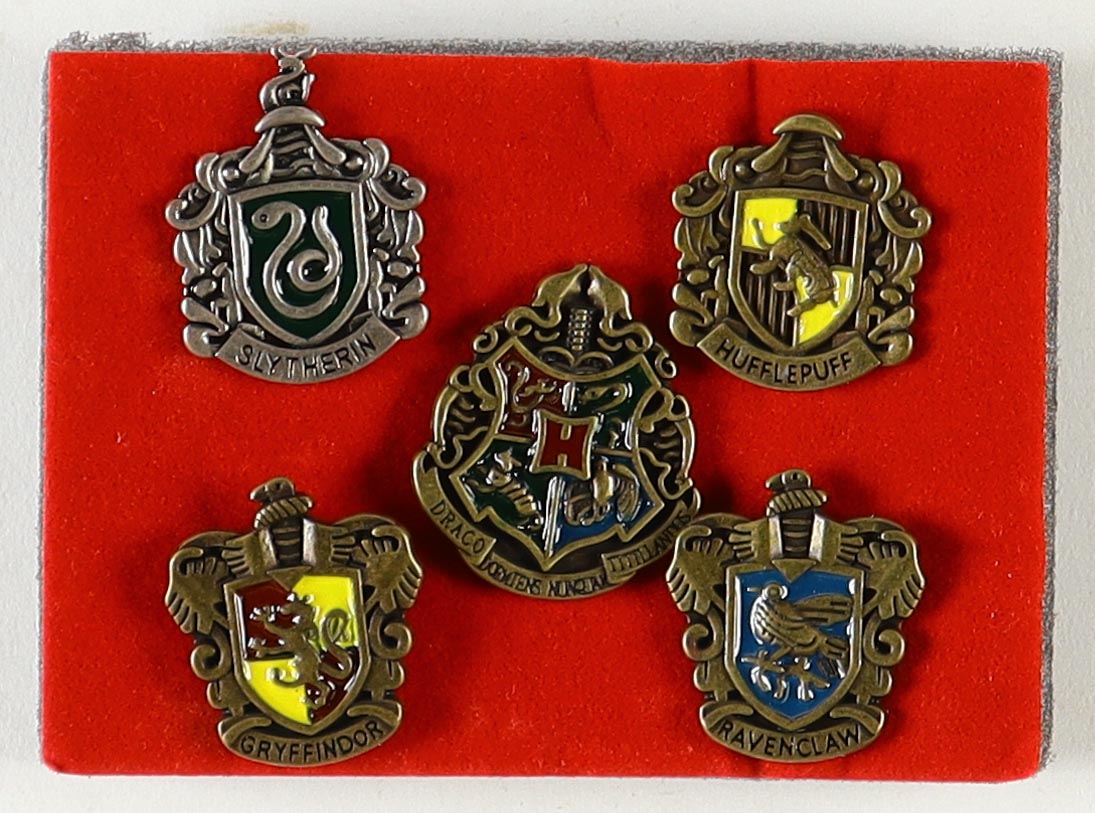 "Harry Potter" Set of (5) Pins with Display Box | Pristine Auction